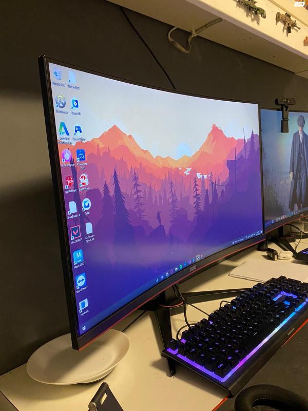 מסכים - מסך מחשב מקומר מעולה במצב | מודעה-676728