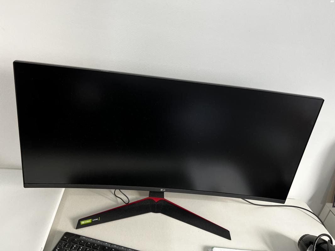 מסכים - מסך מחשב קעור לגיימרים LG | מודעה-675471