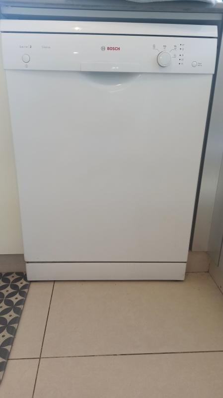 מדיח כלים - מדיח של בוש Bosch SMS24AW02E | מודעה-686379
