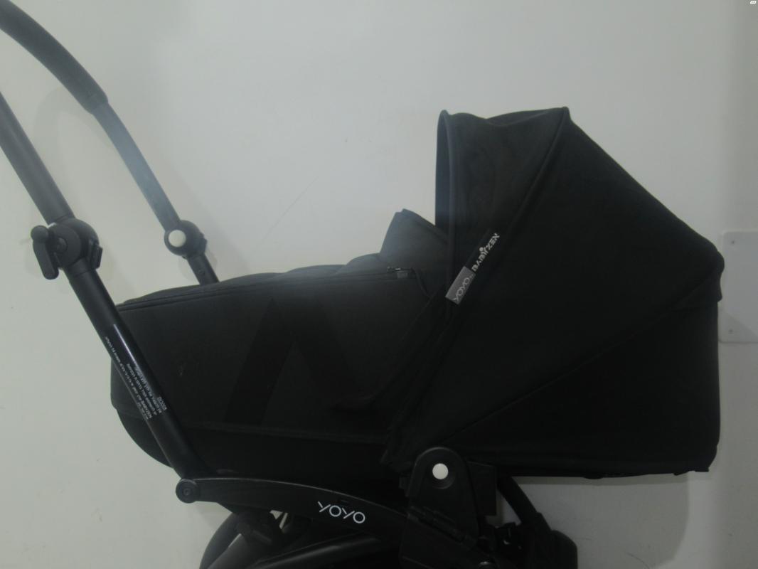 עגלות לתינוק - מציאה!!עגלת YOYO- אמבטיה וטיולון שחורה | מודעה-974244