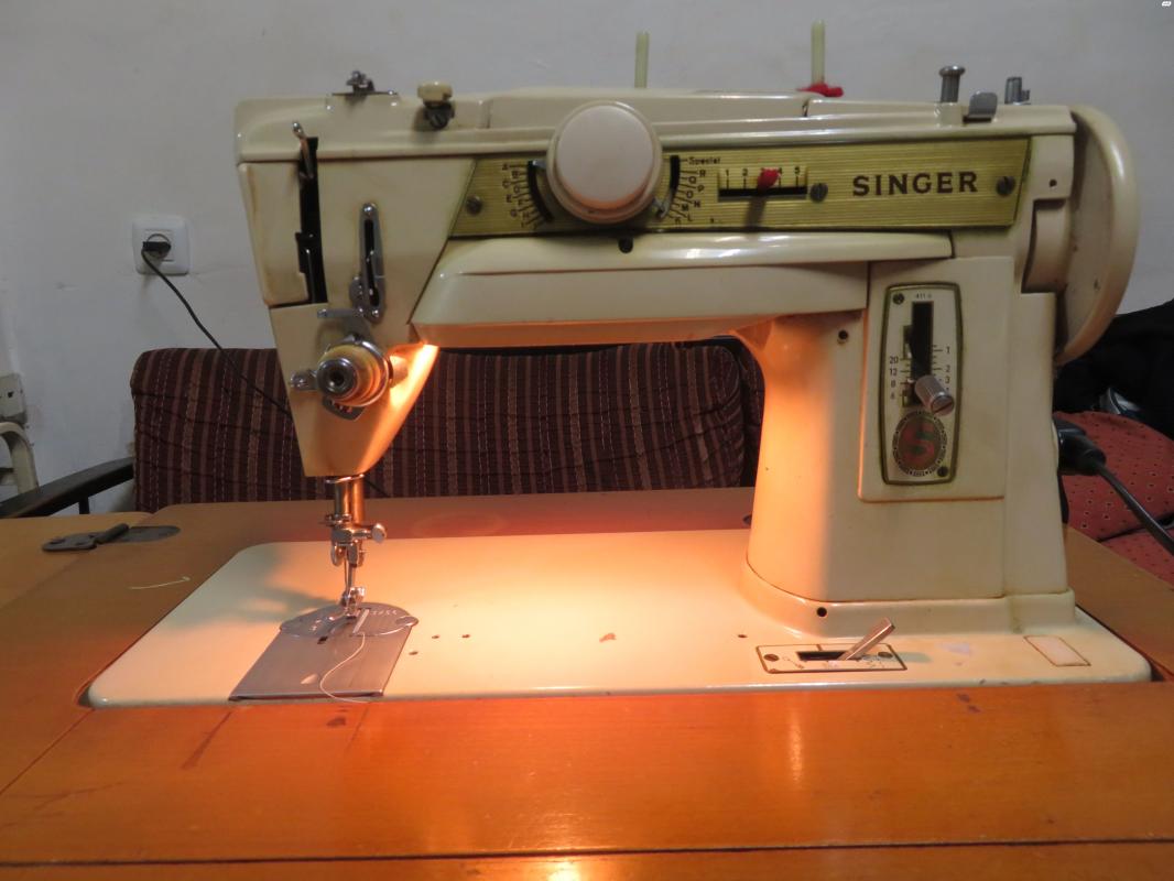 מכונת תפירה - מכונת תפירה דגם SINGER 411 משנת 1964 | מודעה-1059602