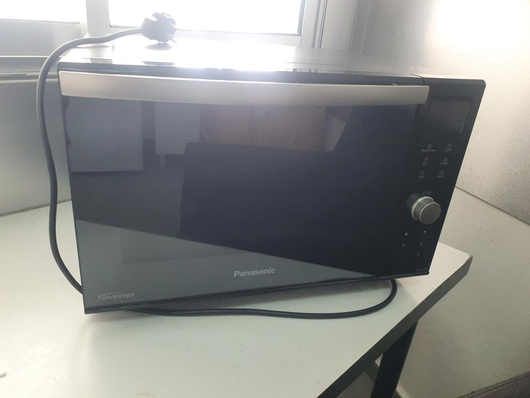 מיקרוגל - מיקרוגל פנסוניק אינוונטר, משולב טוסטר | מודעה-1119582