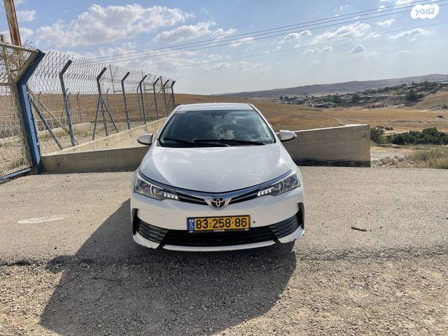 רכב פרטי - טויוטה קורולה Sun אוט' 1.6 (132 כס) בנזין 2017 למכירה בבאר ...