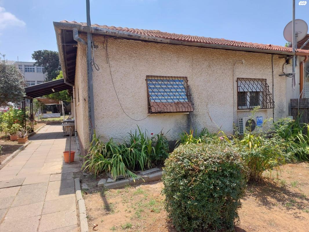 דירות למכירה - היינריך צבי גרץ 18 (נאות גנים) | מודעה-1205285