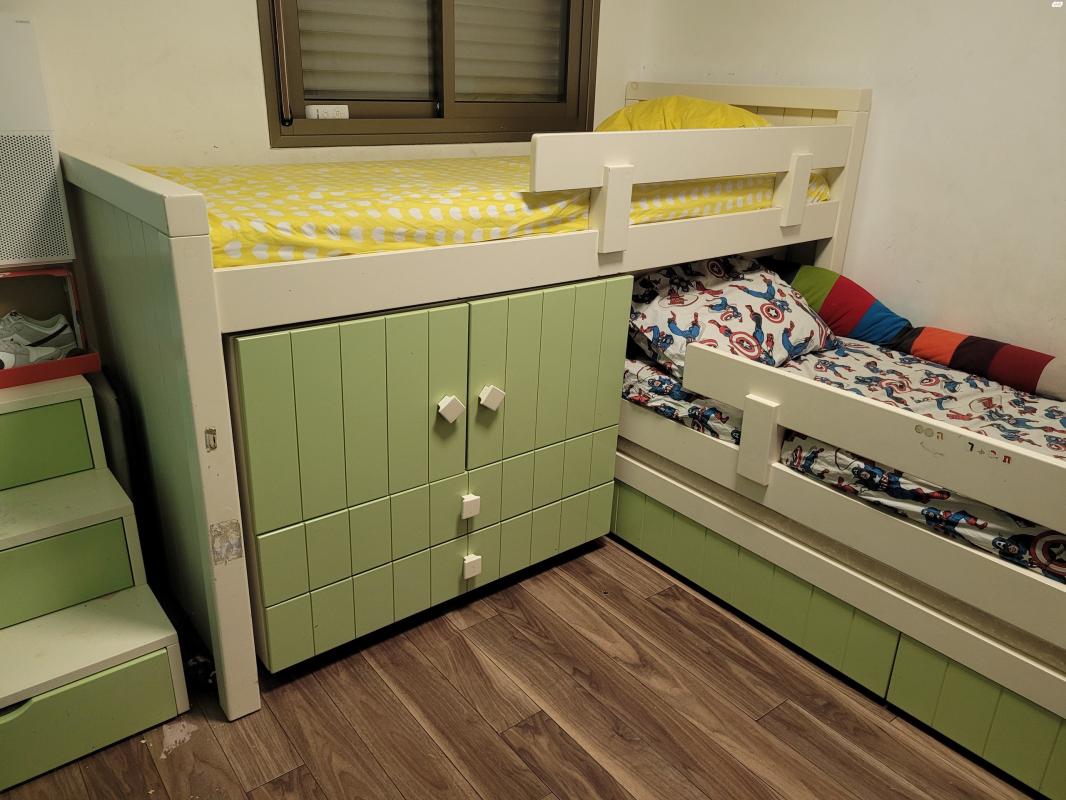 ריהוט לחדרי ילדים - סט מדהים של שתי מיטות אחים | מודעה-1247930